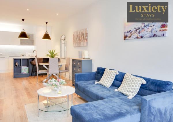 Stylish 1br Apt In The City Centre - Short & Long Stays By Luxiety Stays - Southend-on-Sea