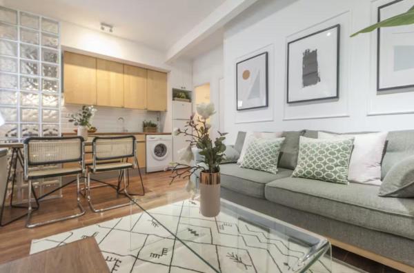Piso Chic Y Espacioso En El Corazón De Malasaña - Majadahonda