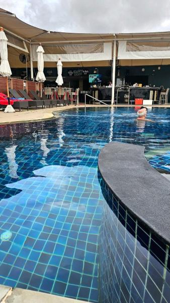 Absolute Bangla Suites 2 Room - Patong Beach
