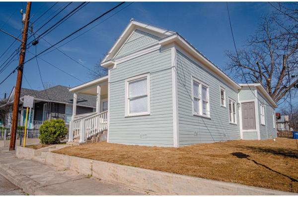 Create Memories 4br3ba Near Riverwalk Downtown - San Antonio, TX