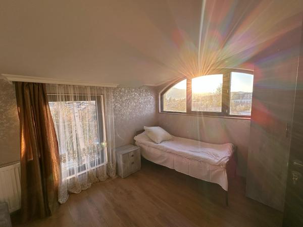 Family Hotel - Georgia