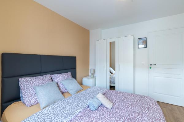Meublé 4 Chambres Proche Du Centre - Ibis Budget Clermont Ferrand - Le Brezet - Aeroport