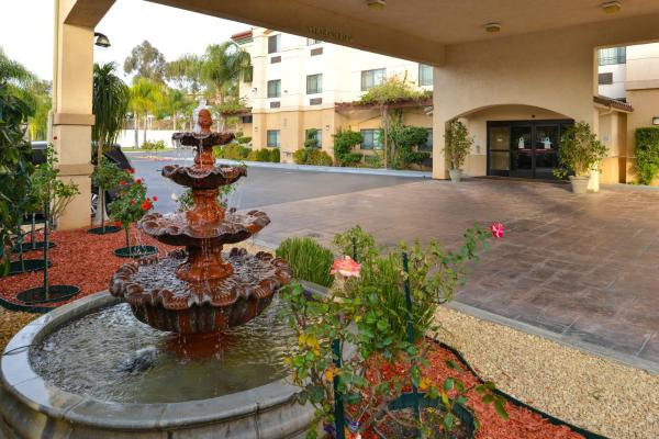 Citrus Suites Redlands Loma Linda Hotel - Redlands, CA