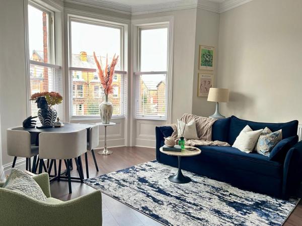 No 50 - 2nd Floor Beautiful One Bed Apartment In Liverpool Sleeps 4 - Wirral