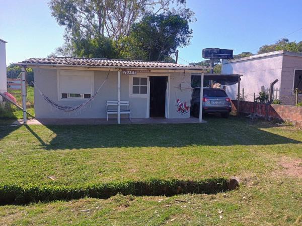 Prazer, Casa De Vacaciones En Barra Del Chuy, Sol, Mar, Comodidad Y Compras A 400 Mts Del Mar, Se Reserva Con Seña! - Rocha Department