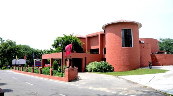 Hermitage Huts - Faridabad