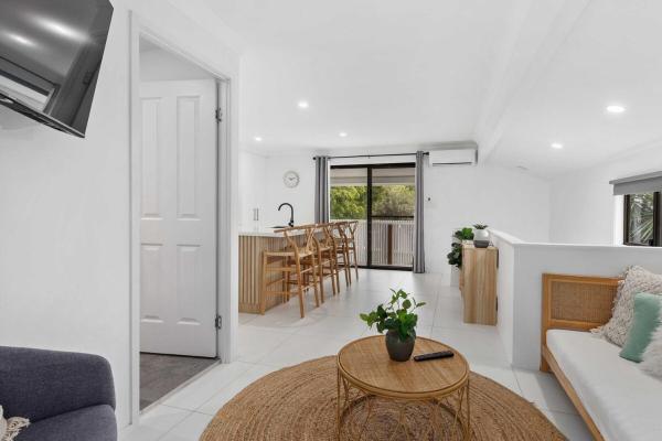 Stunning 2 Bedroom Guesthouse - Gold Coast