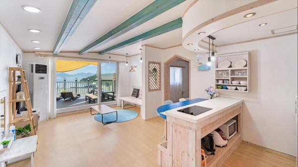 Namhae Gooreamyelmae Pension - South Korea