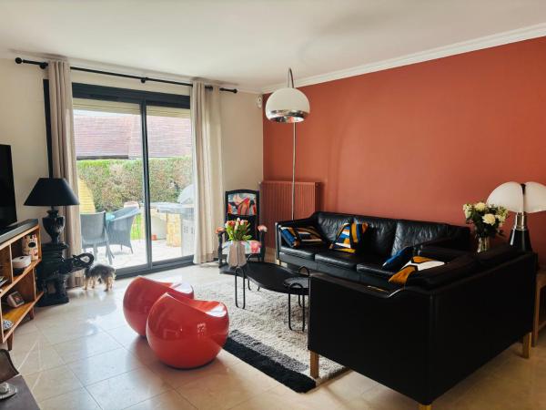 Maison, Jardin, Circuit 10 Min - Allonnes