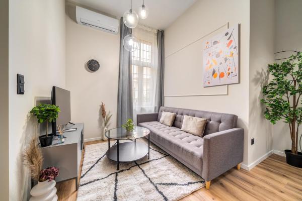 Time Out Suite - R30 - Budapešť