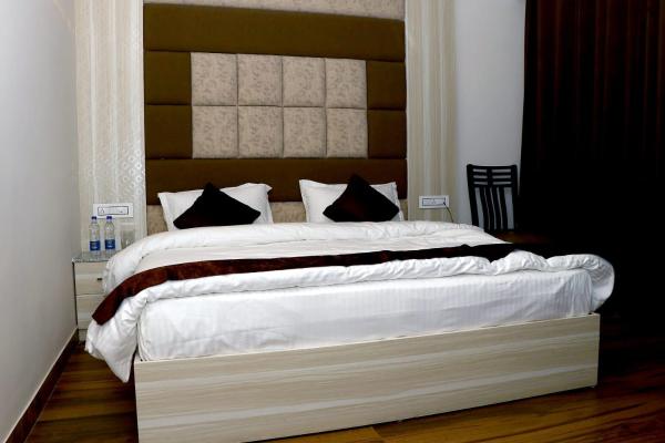 Hotel Wasat - Panchkula