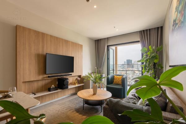 Elegant Zenity And D1mension Condos In District 1 - Host By Thomas - ホーチミン