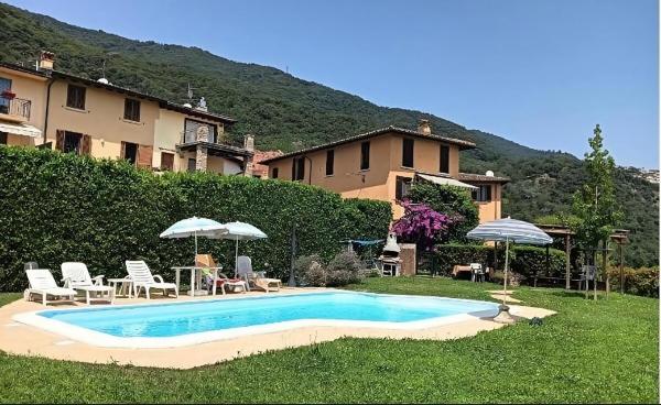 Esclusiva Vista Lago Con Piscina E Parcheggio -Salò- - Manerba del Garda