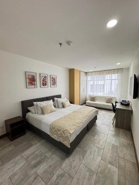 Hotel Rosales Suite - Alcalá