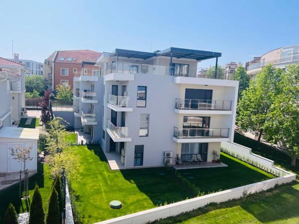 Sunny Garden Deluxe - Chernomorets