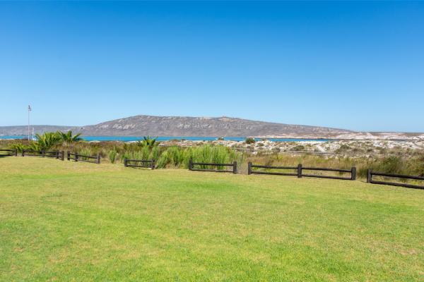 Beachfront, Lagoon View, Bbq Overlooking Lagoon - Langebaan