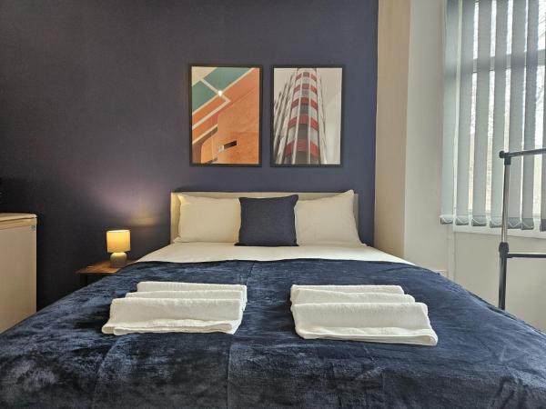 Brookside House Share - Solihull