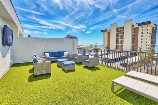 Azul Townhomes C1 - Sol Retreat - St. Pete Beach, FL