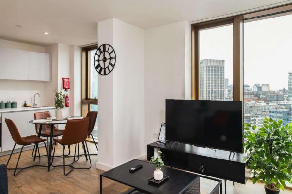 Modern 2 Bed Flat In Central Birmingham W Views - New Street Station - Birmingham