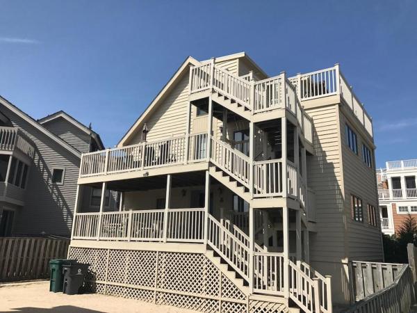 Dicinson Avenue 11b - Dewey Beach, DE