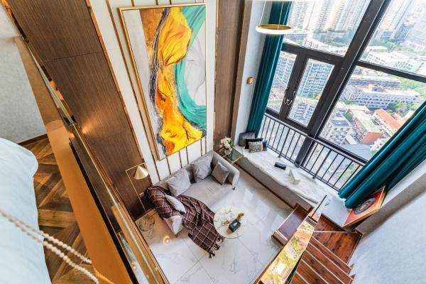 云享城居 Sky高空loft公寓酒店 春熙路九眼桥店 - Chengdu