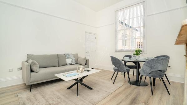 The Cheltenham Suites - Collection Of Luxury Flats - Cheltenham