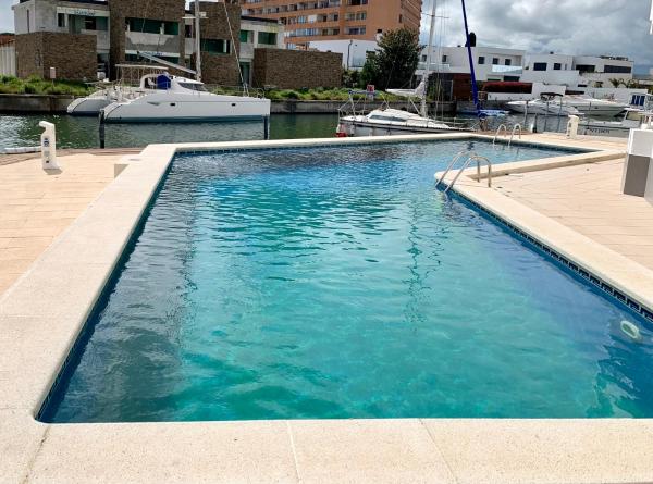 Apartamento Con Piscina - Magníficas Vistas A Canal - Aire Acondicionado B - Cadaqués