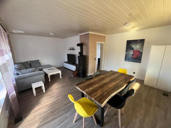 Haus Mit Garten An Holstenhallen - Neumünster