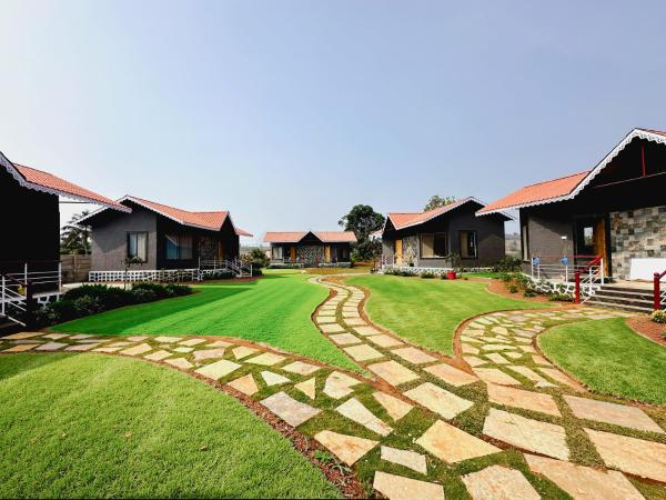 Varuwoods - Luxury Boutique Resort, Trekking & Water Sports - Lonavla