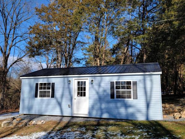 Private Pet-friendly Cabins With Fire Pit For Nature Escapes In Clear Spring, Maryland, For Memorable Family Glamping Trips - Maryland