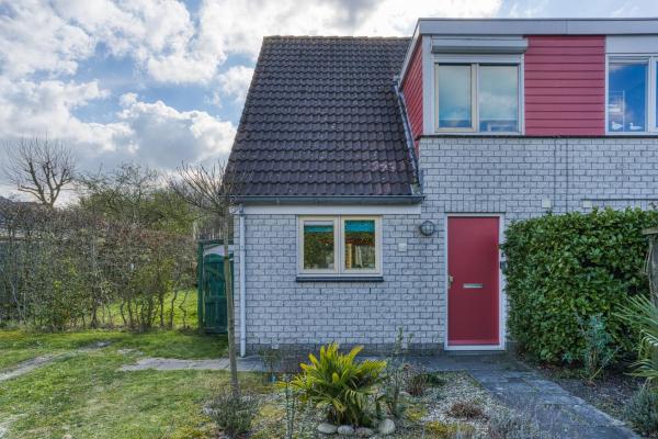 Vakantiehuis, Villapark Oesterbaai 39, Aan Zee, Grenzend Aan Speeltuin - Wemeldinge