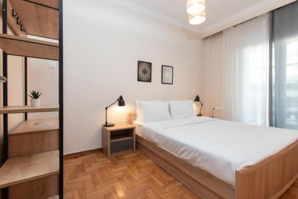 Houseloft White Tower Icon - Thessaloniki