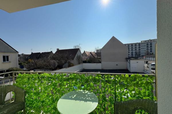 T2 Well Equipped With Balcony In Caen - Bretteville-sur-Odon
