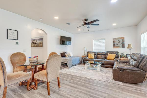 Pensacola Home On 1 Acre With Large Yard And Grill! - Pensacola, FL