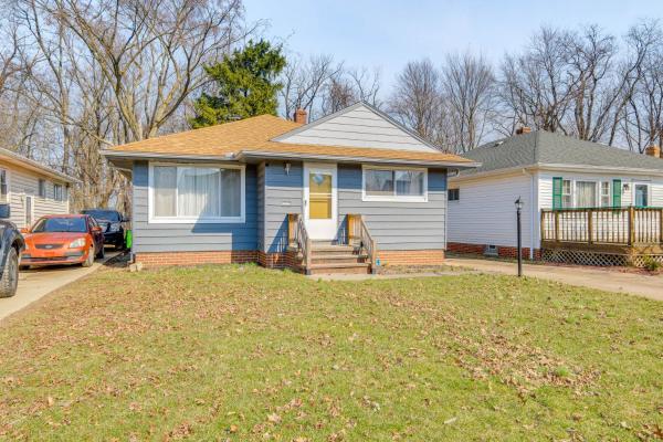 8 Mi To Dtwn Cleveland Quiet Home With Fenced Yard - Northfield, OH