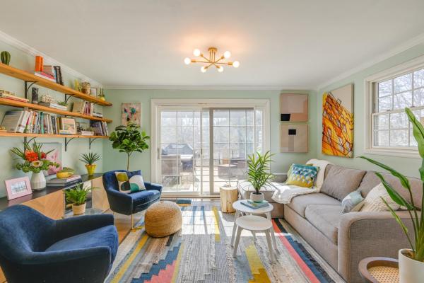 Family Home With Furnished Deck In Fairview! - Fairview, TN