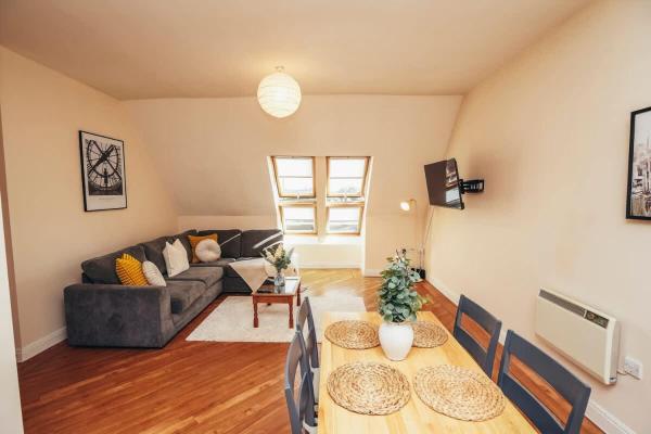 Penthouse 2 Bed Apartment In Derby With Gated Parking - 더비
