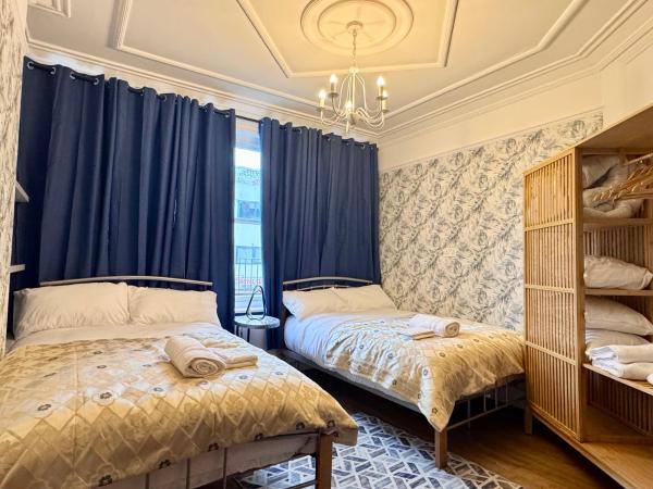 Stylish Crown Terrace Apartment - Edmonton - London