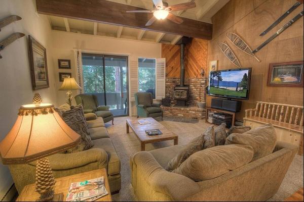 Eagle's Lake Retreat Condo - インクライン・ビレッジ, NV