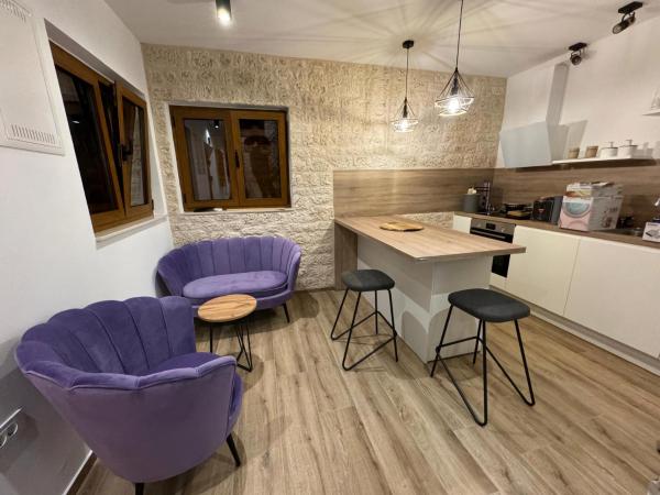 Stone House Moca - Bibinje