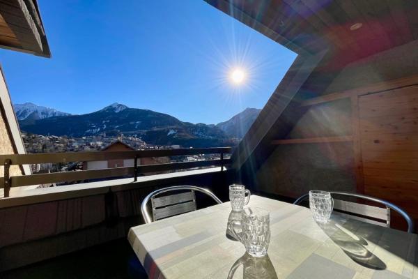 Beautiful Studio With Magnificent View - Briançon