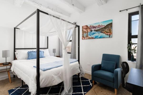 Elegant Style Loft Montrose Beach Rooftop Wfh Gym - Chicago