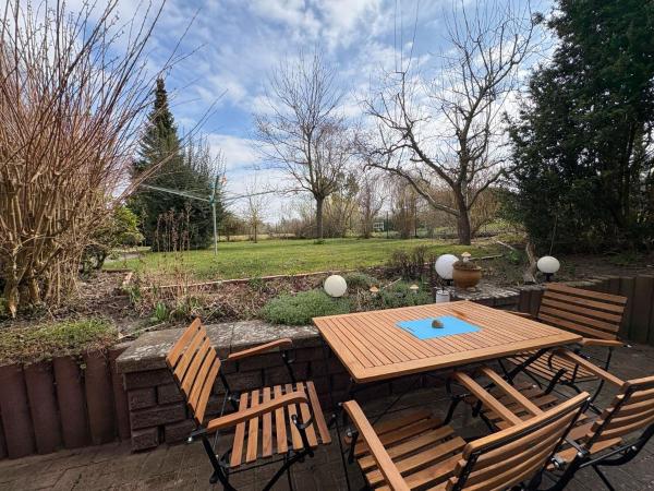 Haus Ostseesprung - Fewo Valentina Im Souterrain Mit Terrasse Und Gem Garten - Warnemünde