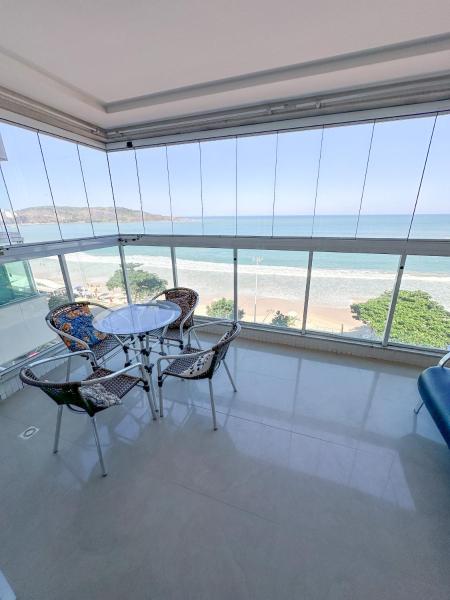Apartamento Em Guarapari, Praia Do Morro - Frente Praia - Guarapari