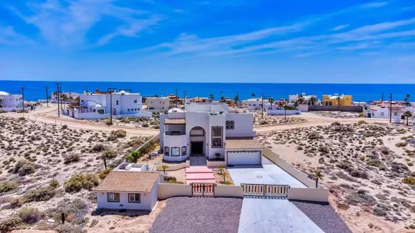 A Wave From It All - Puerto Peñasco