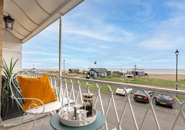 Eastly - Aldeburgh