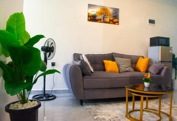 Modern & Cozy One Bedroom Apartment, Golden Mango Heights, 9th Floor - Nairobi