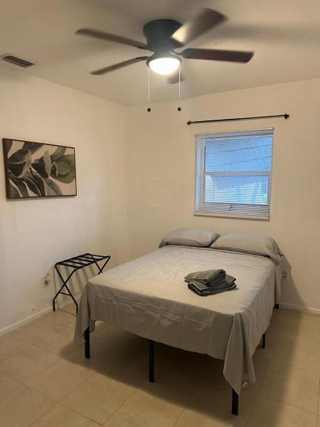 Fauna Bizcaya - Surfside, FL