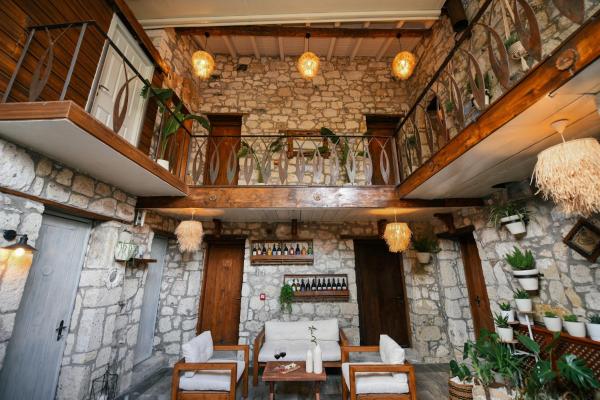 Mahzen Alaçatı - Alaçatı