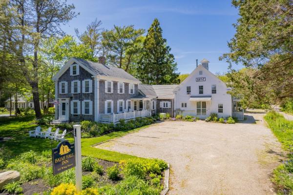 Isaiah Hall Inn - Brewster, MA